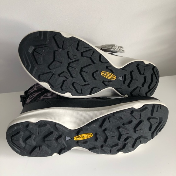 Keen | Shoes | New Keen Uneek Waterproof Chukka Boot Animal Printsilver ...